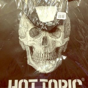 Hot Topic | Bags | Hot Top Skull Tote Nwt | Poshmark